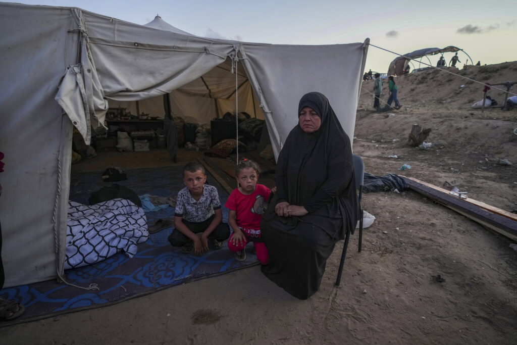 Autoridad Palestina Hace Frente Al Riesgo De Un Colapso Financiero