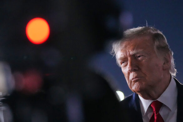 Trump dice que los pilotos están bien tras estrellarse un helicóptero ...